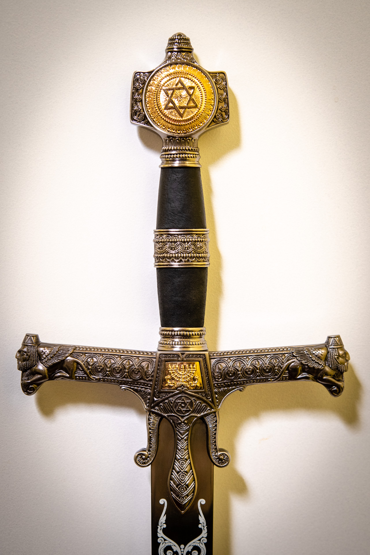 The Sword of the Lord – Mighty in Battle – Ruach haKodesh Ministries